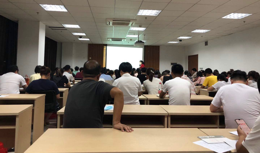 The New Industry: Live Streaming and E-commerce Training